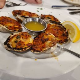 CARLUCCI’S WATERFRONT - Updated September 2025 - 598 Photos & 594 ...