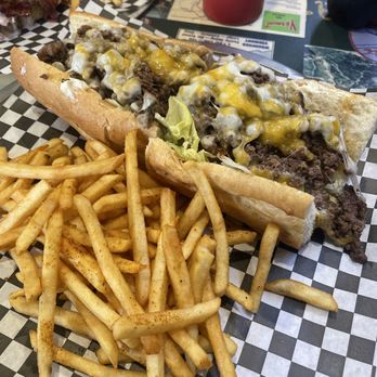 OUTTA BRONX - Updated October 2025 - 533 Photos & 661 Reviews - 4105 E ...