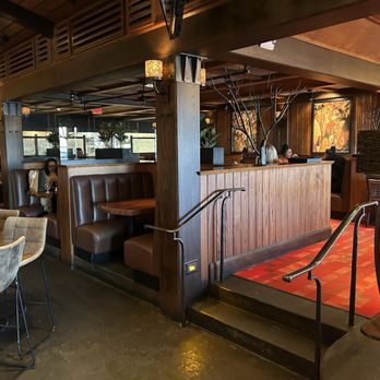 REDSTONE AMERICAN GRILL - Updated October 2025 - 351 Photos & 300 ...