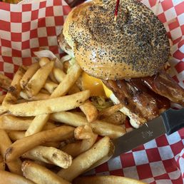 CHIP’S OLD FASHIONED HAMBURGERS - Updated July 2025 - 103 Photos & 94 ...