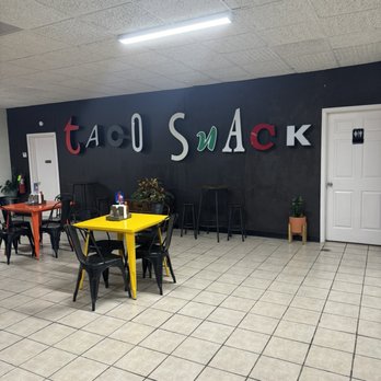TACO SNACK - Updated December 2025 - 59 Photos & 39 Reviews - 1305 N ...