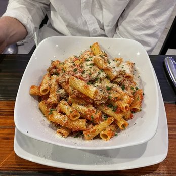 BONELLI’S CAFE ITALIA - Updated October 2024 - 200 Photos & 356 Reviews ...