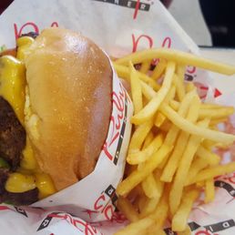 RUBY’S DINER - 512 Photos & 456 Reviews - American (Traditional) - 5630 ...