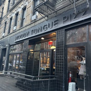 MOODY TONGUE PIZZA - Updated May 2025 - 43 Photos & 18 Reviews - 123 St ...
