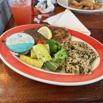 THE CRAB TRAP - FORT WALTON BEACH - Updated October 2025 - 571 Photos ...