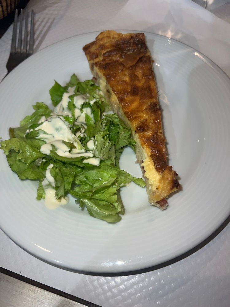 LE MAXIMILIEN - Updated December 2024 - 28 boulevard Diderot, Paris ...
