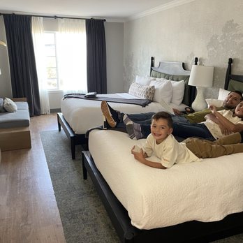 FIRESIDE INN ON MOONSTONE BEACH - Updated January 2025 - 185 Photos ...