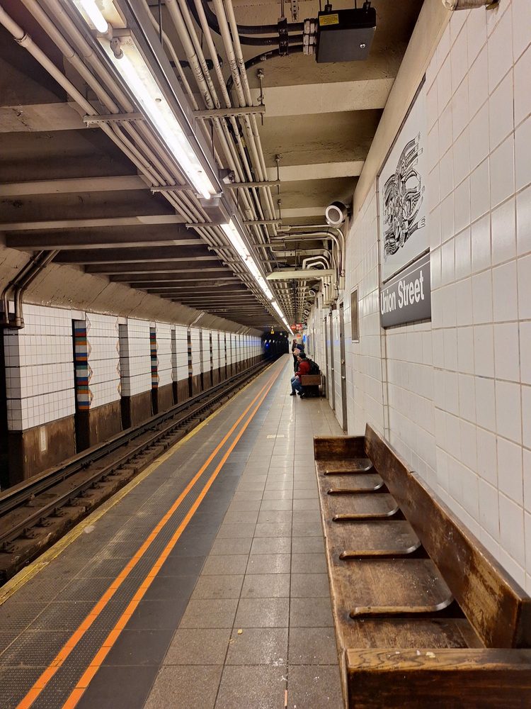 MTA - UNION ST SUBWAY STATION - R - Updated December 2025 - 10 Photos ...