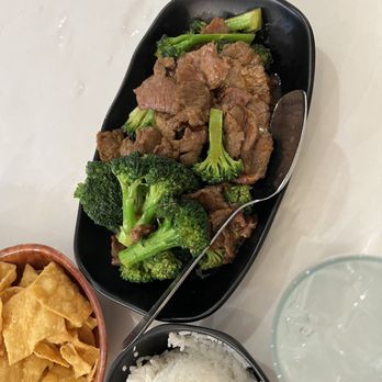 SEVEN WOKS - Updated December 2025 - 44 Photos & 106 Reviews - 1122 ...