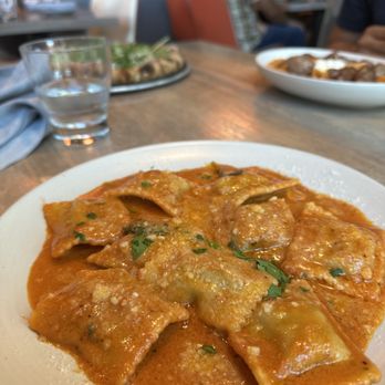 MELO’S ITALIAN TABLE - Updated December 2024 - 624 Photos & 345 Reviews ...