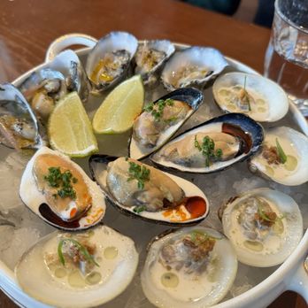 SNAIL BAR - Updated August 2024 - 669 Photos & 133 Reviews - 4935 ...