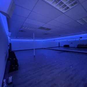 YOGA BOX - 13 Photos & 12 Reviews - 2836 E Indian School Rd, Phoenix ...