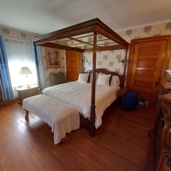 DERBY LINE VILLAGE INN - Updated October 2025 - 130 Photos & 73 Reviews ...