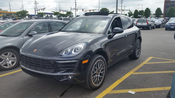 PORSCHE BEACHWOOD - Updated July 2025 - 30 Photos & 42 Reviews - 3750 ...