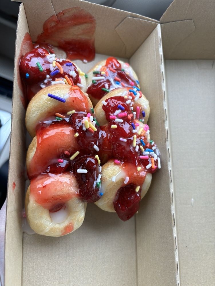 DRIP N DOUGH - Updated August 2025 - 11 Photos - 1433 Bardstown Rd ...