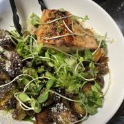 SPLIT SOCIAL KITCHEN - 77 Photos & 57 Reviews - 3021 E Sunshine St ...