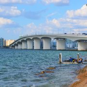 BIRD KEY PARK - 108 Photos & 14 Reviews - 101 Bird Key Dr, Sarasota ...