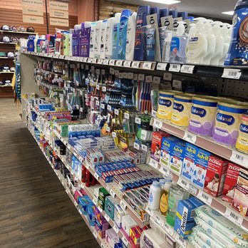 TUSAYAN GENERAL STORE - Updated August 2024 - 70 Photos & 70 Reviews ...