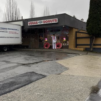 VEGAS DONUTS - Updated January 2026 - 62 Photos & 19 Reviews - 4003 ...