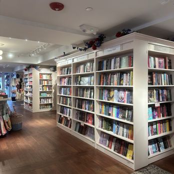 LOVESTRUCK BOOKS - Updated October 2025 - 69 Photos & 21 Reviews - 44 ...