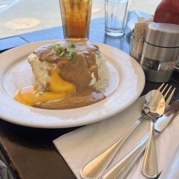 BEA BEA’S - Updated July 2024 - 5120 Photos & 4536 Reviews - 353 N Pass ...