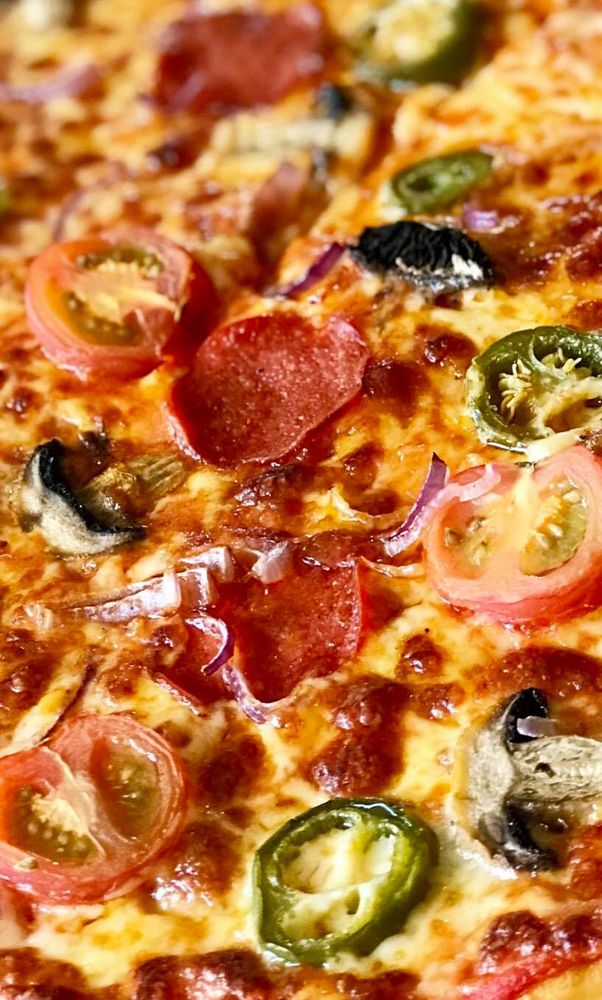 THE PICKWICK INN - 19 Photos - St Anns Chapel, Kingsbridge, Devon ...