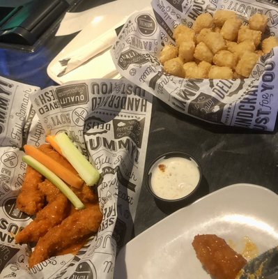 PLAYERS SPORTS BAR & GRILLE - Updated May 2025 - 55 Photos & 114 ...