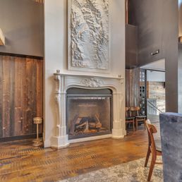 SLOPE ROOM - Updated January 2026 - 321 Photos & 153 Reviews - 352 E ...