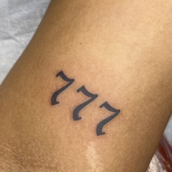 CLASSIC TATTOO - Updated September 2024 - 457 Photos & 419 Reviews ...