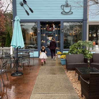 THE LOCAL - Updated August 2025 - 49 Photos & 86 Reviews - 4337 ...