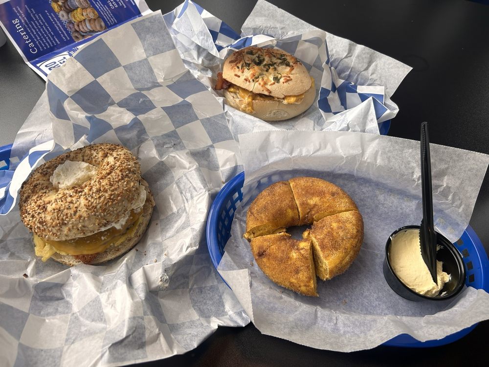BORO BAGEL - Updated December 2024 - 40 Photos & 27 Reviews - 1520 ...