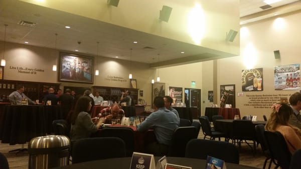 STRAUB DISTRIBUTING - Updated December 2025 - 24 Photos - 4633 E La ...