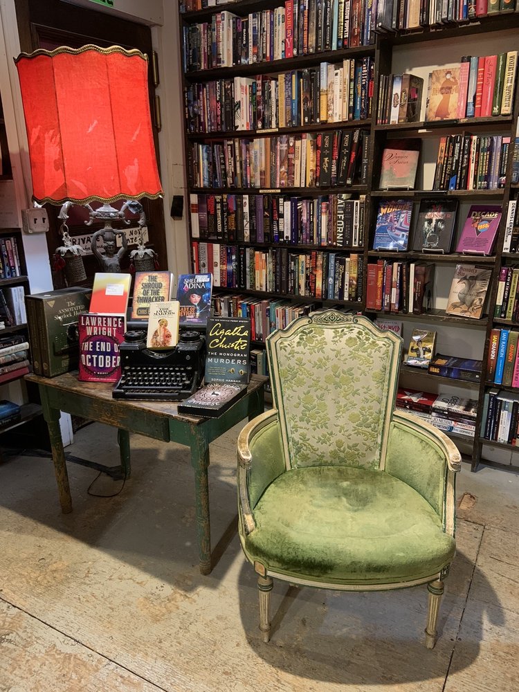 Bruised Apple Books 22 Photos 46 Reviews 923 Central Ave