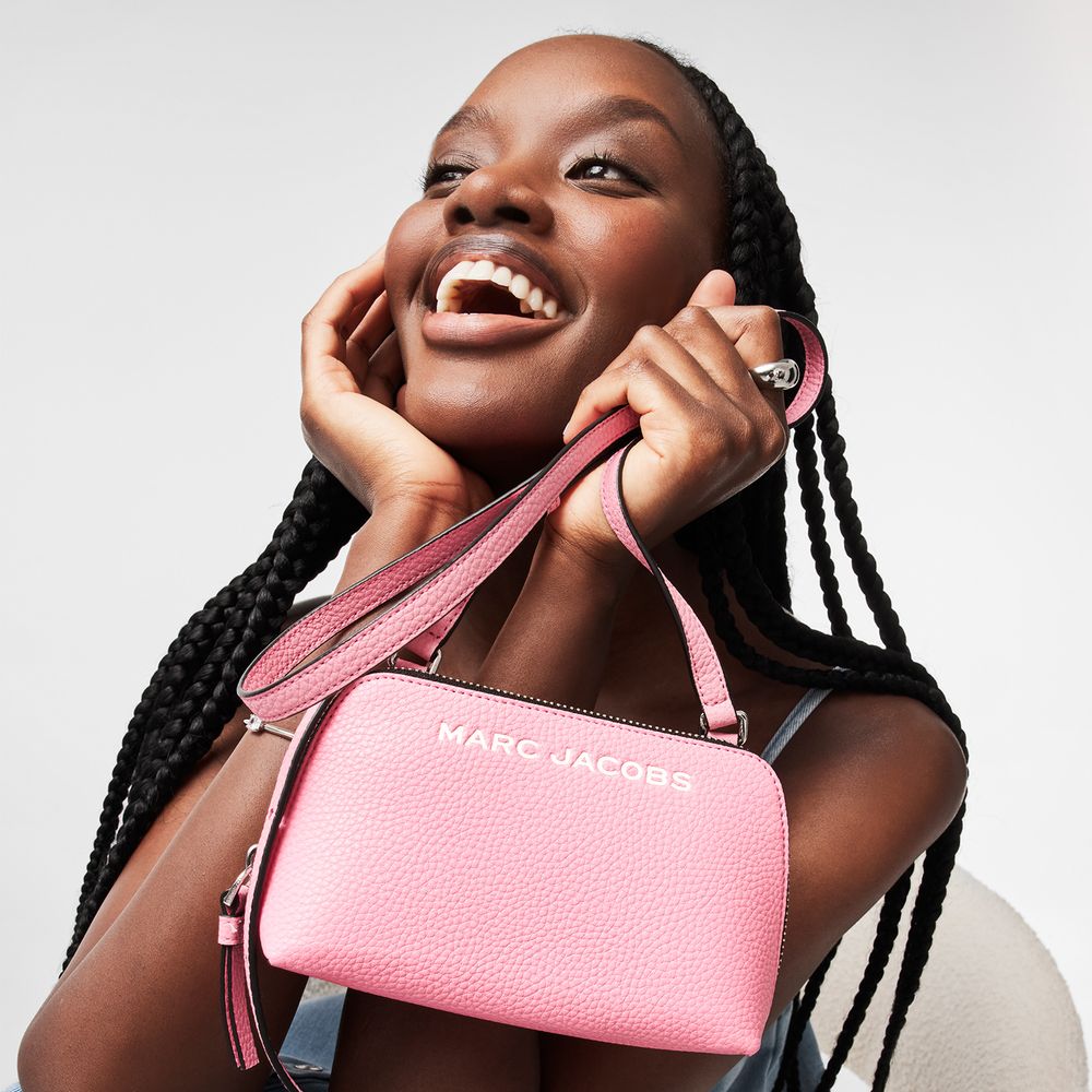 Desiree Maynes's Instagram, Twitter & Facebook on IDCrawl