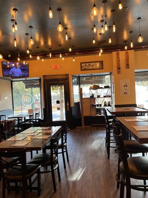 UNBRANDED TAVERN & KITCHEN - Updated October 2025 - 78 Photos & 35 ...