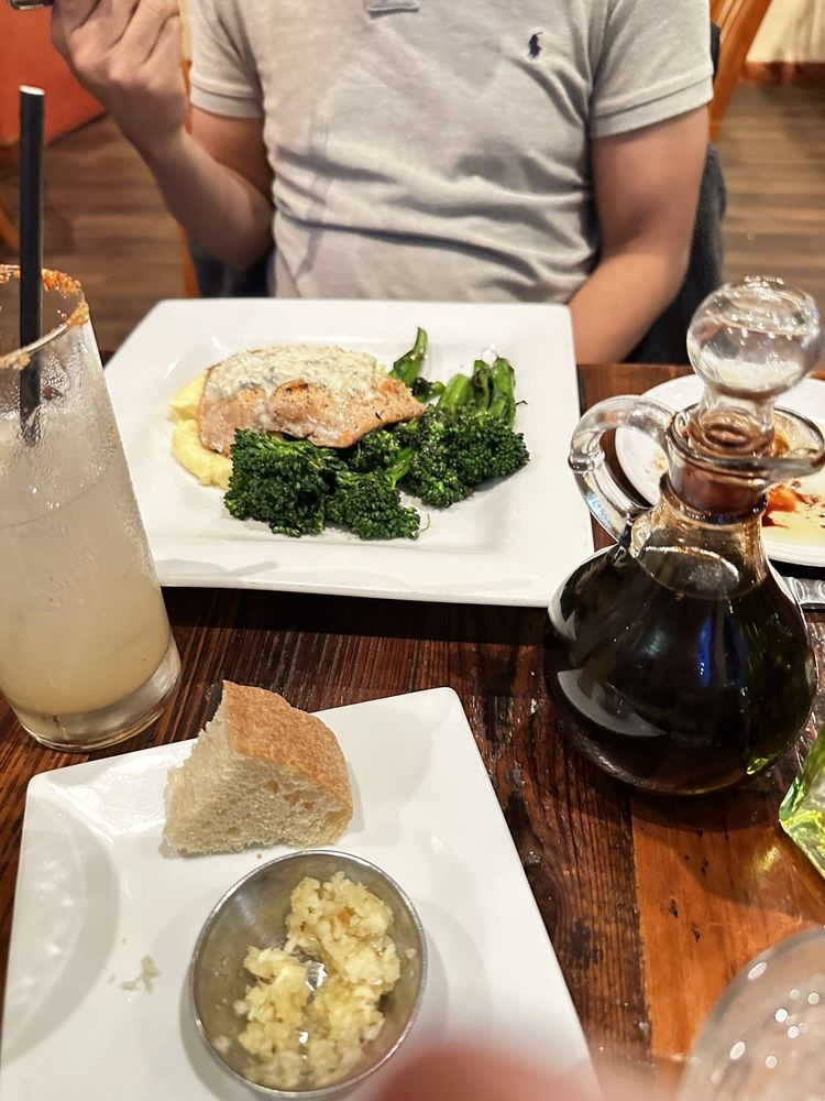 CAFE CRUZ - Updated July 2024 - 525 Photos & 978 Reviews - 2621 41st ...