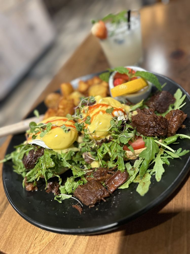 SURISAN - Updated July 2024 - 9140 Photos & 3652 Reviews - 505 Beach St ...