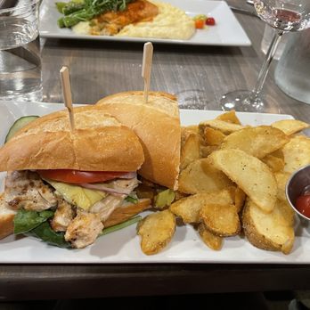 CAPITOL GARAGE - Updated January 2026 - 997 Photos & 1373 Reviews ...