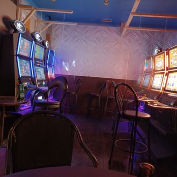 H2O LOUNGE - Updated December 2025 - 11 Photos & 27 Reviews - 10044 82 ...