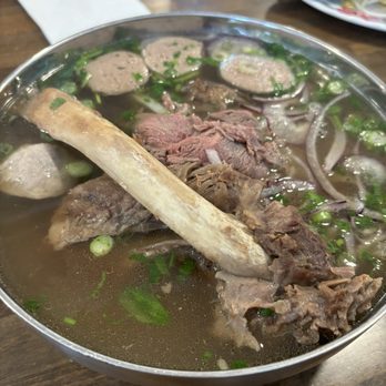 BA LE RESTAURANT - Updated April 2025 - 366 Photos & 319 Reviews - 2240 ...