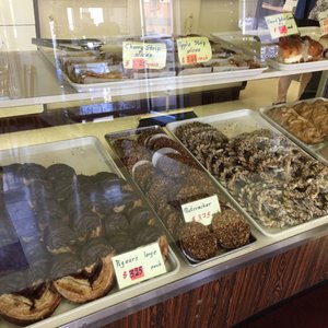 THE WALL OF FAME - Updated March 2025 - 14 Photos - 1485 10th Ave ...