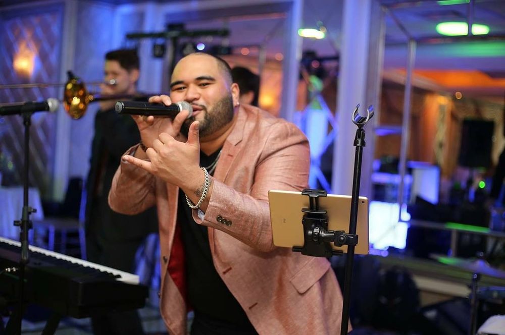 LOUIS PETTINELLI ENTERTAINMENT - Updated December 2025 - 17 Photos & 10 ...