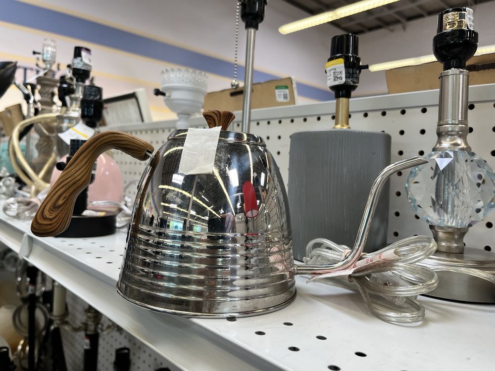 GOODWILL INDUSTRIES OF THE COLUMBIA WILLAMETTE - Updated May 2025 - 13 ...