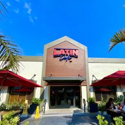 LATIN CAFE 2000 - Updated October 2025 - 702 Photos & 640 Reviews - 875 ...