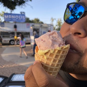 MANOLIS ICE CREAM, POPS, SORBET & MORE - Updated July 2024 - 475 Photos ...