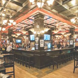 THE PINT WHYTE - Updated December 2025 - 22 Photos & 77 Reviews - 8032 ...