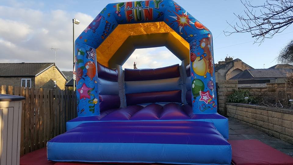ABSOLUTELY INFLATABLES BOUNCY CASTLE HIRE - Hollin Lane, Lancashire ...