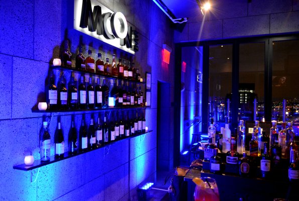MOON BAR ROOFTOP - 80 Photos & 42 Reviews - 137-72 Northern Blvd ...