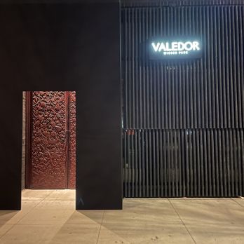 VALEDOR - Updated April 2024 - 82 Photos & 19 Reviews - 1620 N ...