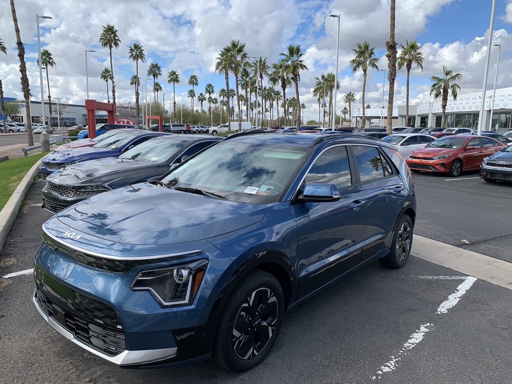 COURTESY KIA - Updated January 2026 - 103 Photos & 171 Reviews - 6222 E ...